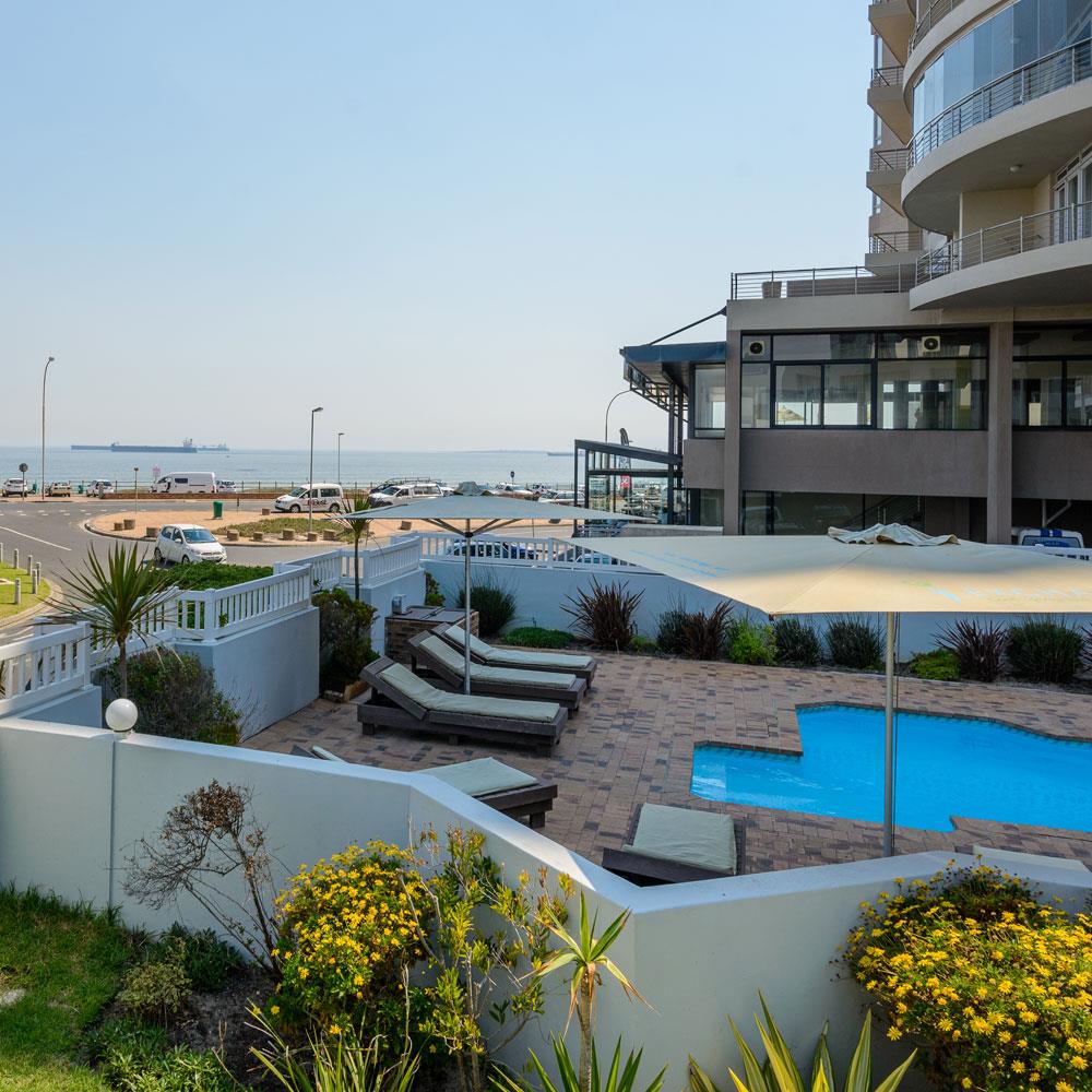 Tableview Cabanas (Holiday Club) in Cape Town, WC